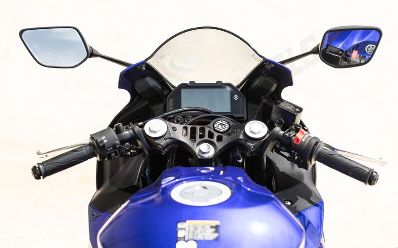 Yamaha R3 - Nowwheels