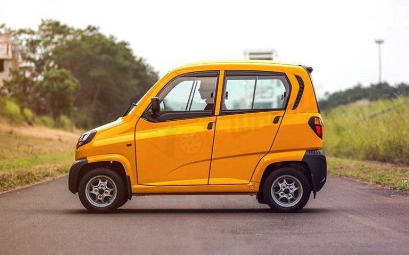 BAJAJ Qute - Nowwheels